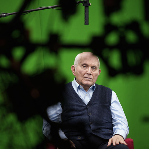 Dimensions in Testimony: Pinchas Gutter | The Jewish Educator Portal